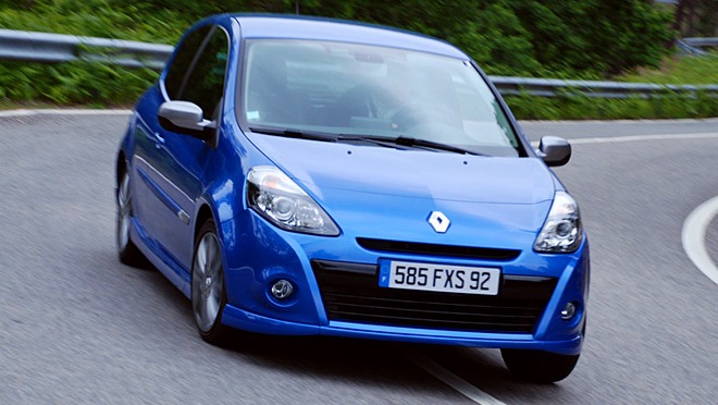 Quelle première voiture choisir pour un jeune conducteur ? | Actuauto.fr Quelle première voiture choisir pour un jeune conducteur ? | Actuauto.fr
